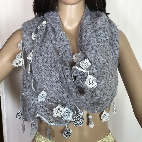 Charming Charlie | Accessories | Charming Charlies Infinity Scarf ...